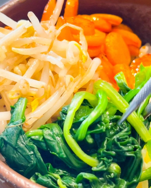 How to make Bibimbap like a Korean - Doobydobap