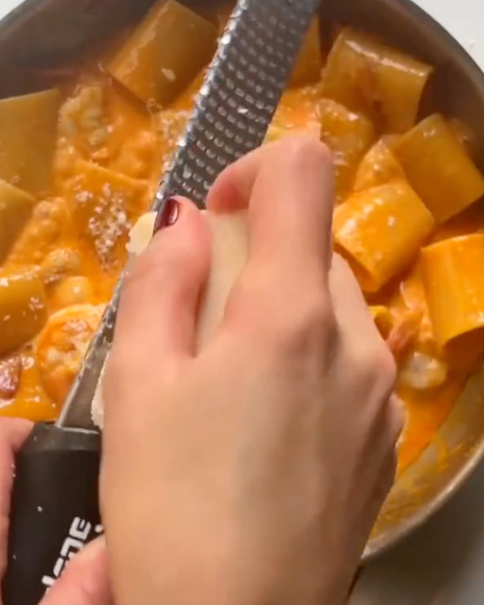 Gochujang Pasta with Prawns - Doobydobap